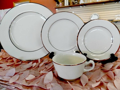 Ivory China with Gold Trim Dinnerware Collection | Red Hat Rentals ...
